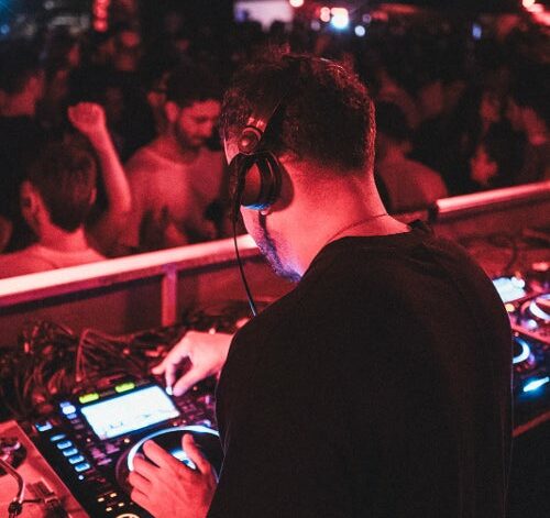 Download New 48 Chart DJs October 2024 - DJ Sound Top